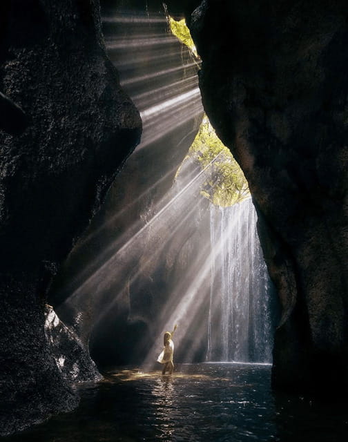 Bali: Trip to Tirta Gangga Palace and Tukad Cepung Waterfall - What’s Included and What’s Not