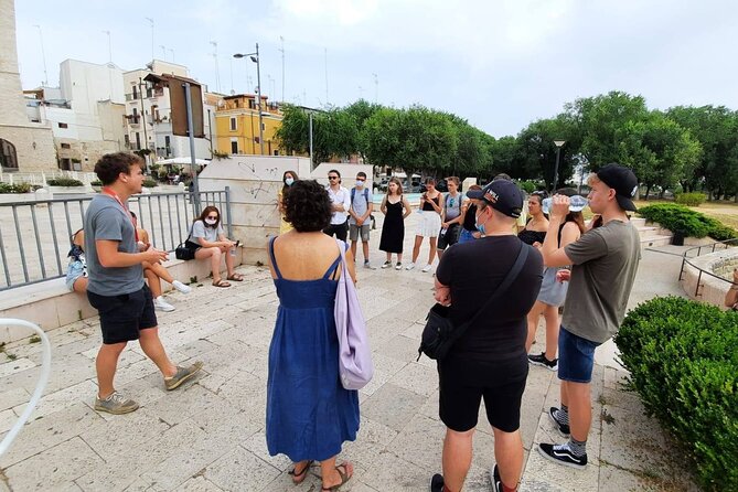 Barletta Walking Tour - The Bronze Statue of Eraclio
