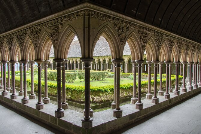 Bayeux to Mt Saint Michel Roundtrip Transfer with Abbey entrance - Who Will Love This Tour?