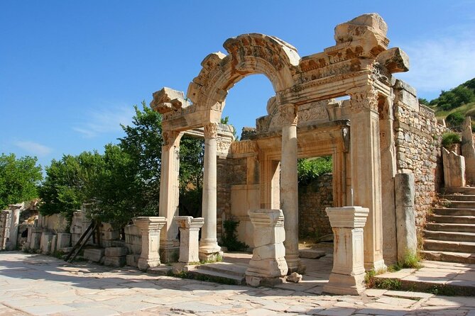 (Best of Ephesus) Private Ephesus & House Of Virgin Mary & LUNCH - What Makes This Tour Stand Out