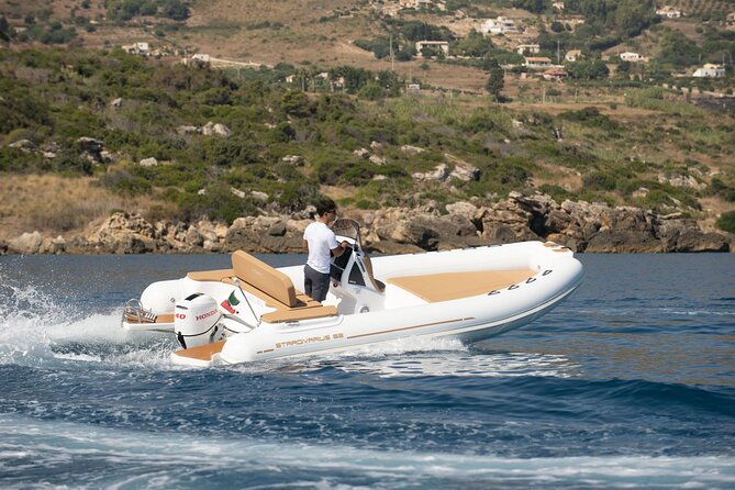 Boat rental Castellammare del Golfo, rent a boat. - The Experience Value