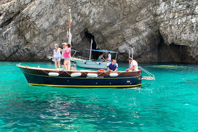 Boat Tour in Capri Italy - The Itinerary Breakdown
