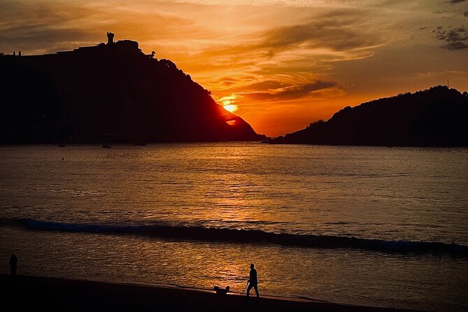 Boat trip through the bay and the coast of Donostia San Sebastián - Who Will Love This Tour?