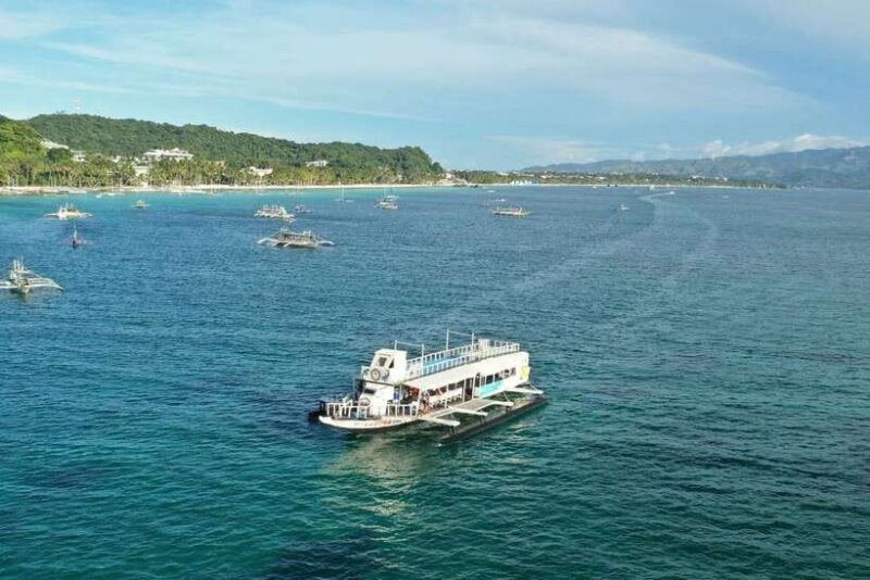 Boracay: Sunset Boat Party with Snacks - Authentic Perspectives from Travelers
