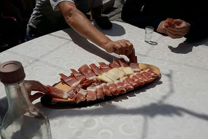 Cable car ride, food tasting in Njegusi and Kotor Old Town - Practical Details