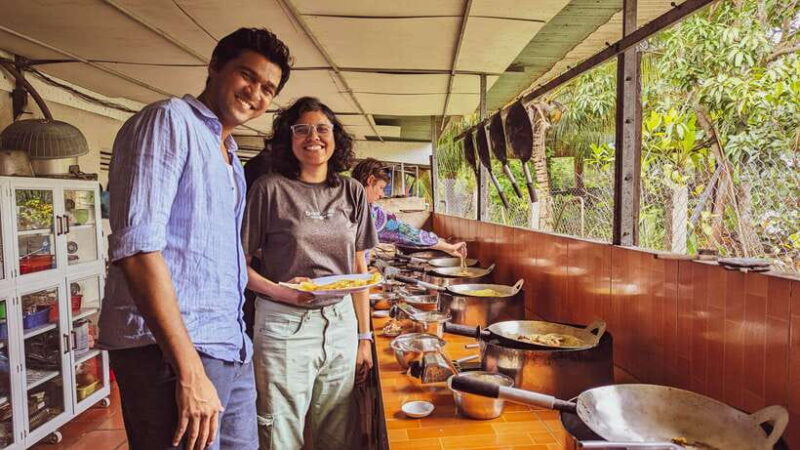 Cai Be Mekong Delta: Cooking Class, Cycling, Craft Villages - Detailed Review of the Cai Be Mekong Delta Tour