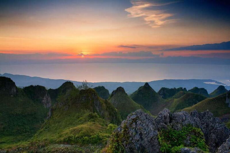 Cebu: Osmeña Peak and Kawasan Falls Canyoneering Day Trip - What’s Included and What to Consider