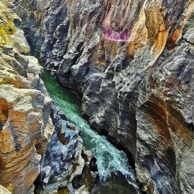 Chiangmai : Rainbow Cave , Unseen Canyon and Lanna temple - Exploring the Cultural Side: Wat Ton Kwaen and Pong Castle