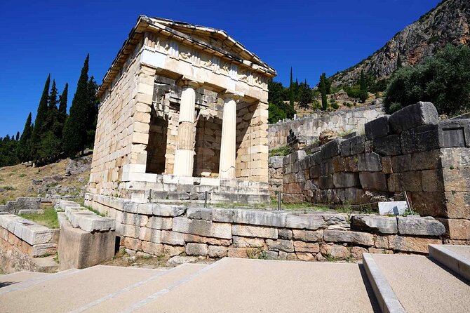 Delphi: Self-guided Audiovisual Tour with 3D Representations - Practical Details and Tips