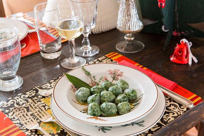 Dining experience at a local's home in Preganziol with cooking demo - The Sum Up