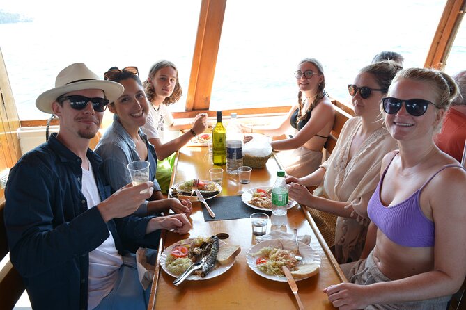 Dubrovnik:3 Islands Boat Tour with Lunch&drinks(FR,ES,IT,EN) - What’s Included and What to Bring