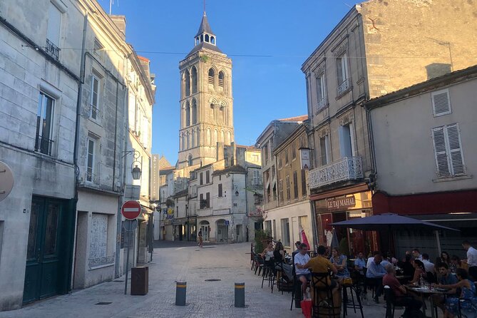 e-Scavenger hunt Cognac: Explore the city at your own pace - The Bottom Line: Who Should Consider This Tour?