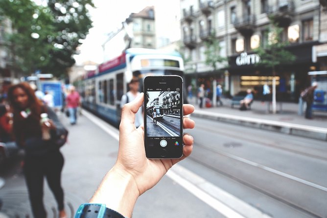 e-Scavenger hunt Haarlem: Explore the city at your own pace - How the Experience Works