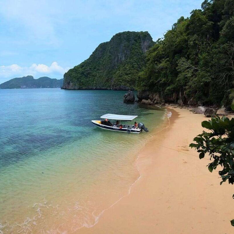 El Nido: Island Hopping Tour B Snake Island with transfer - Key Points to Remember