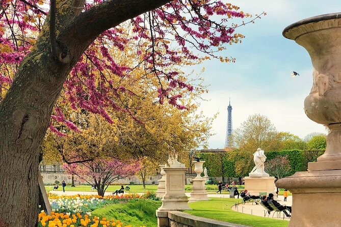Exclusive Walking Tour of Central Paris With Local Guide - Who Should Consider This Tour?
