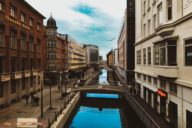 Explore Aarhus in 60 minutes with a Local - What To Expect From Your Guide and Group Size