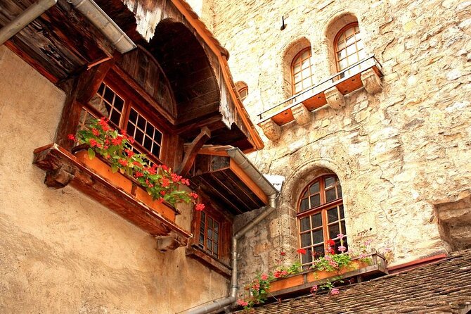 Explore Montreux in 60 minutes with a Local - What’s Included and What’s Not