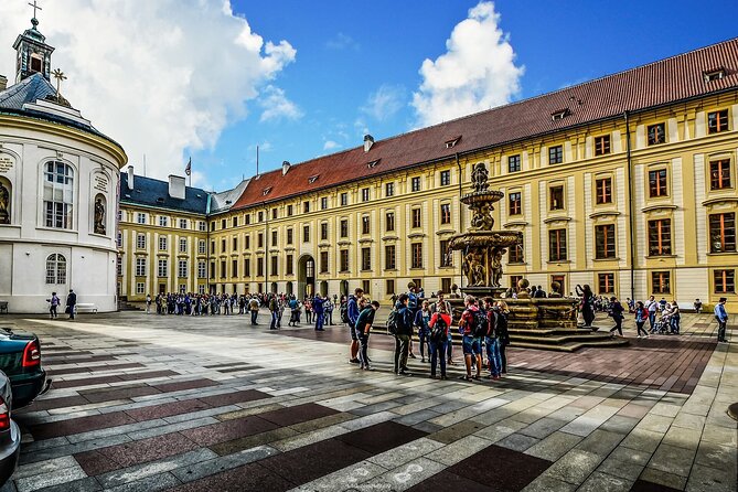 Explore the Historic Prague Castle: Private Half-Day Walking Tour - What Makes This Tour Stand Out?