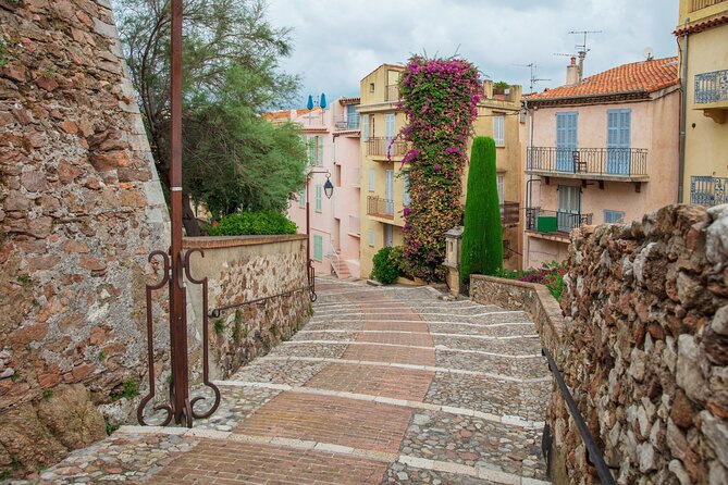 Fascinating Cannes  Private Walking Tour - FAQ