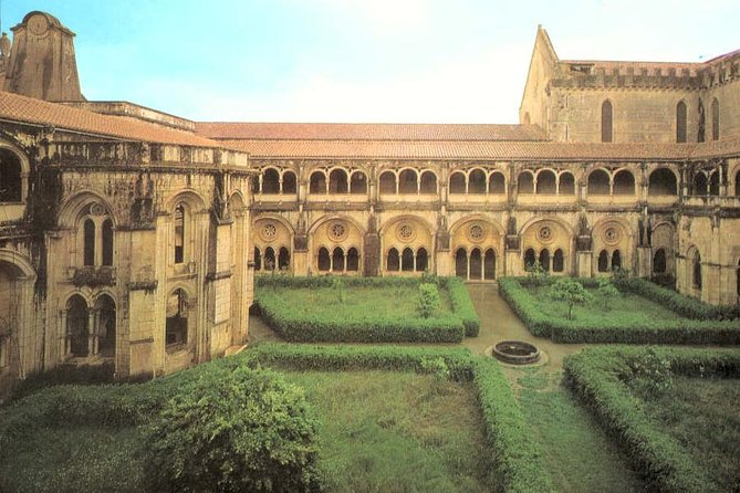 Fátima, Batalha, Alcobaça and Nazaré Private Tour - Authentic Experiences and What Youll Take Away