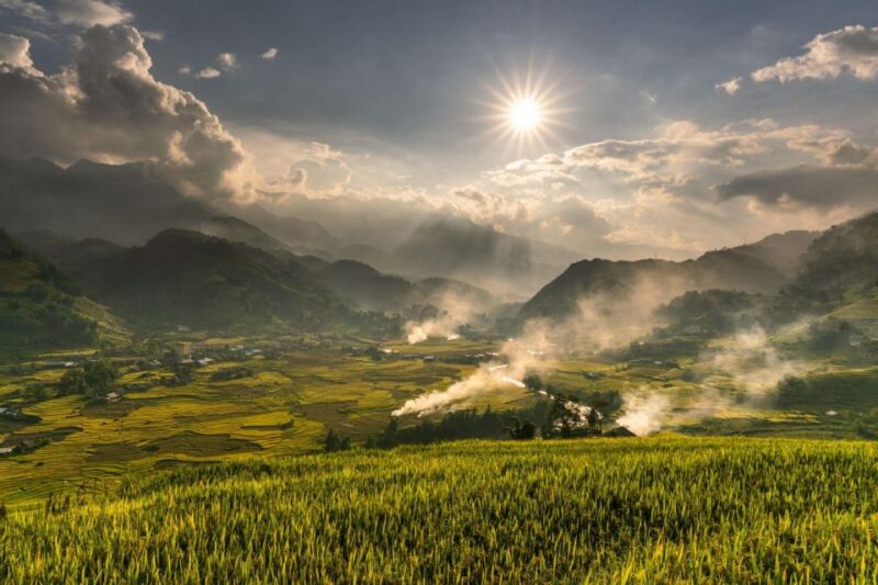 From Hanoi: Sapa 2D1N Hotel overnight by Morning bus - Sapa Town and Cultural Highlights