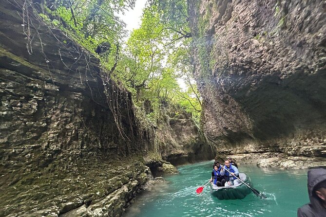 From Kutaisi: Canyons and Caves Tour with Transfer to Tbilisi - Beyond the Highlights: Why This Tour Works