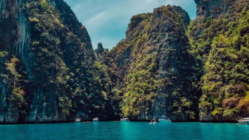 From Phi Phi: Maya Bay HalfDay Longtail Boat with Snorkeling - The Experience: What Travelers Are Saying