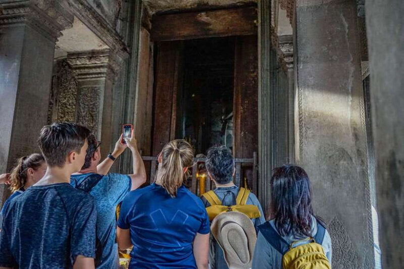 From Siem Reap: Angkor Wat Full-Day Private Tour & Sunrise - Visiting Angkor Wat: The Largest Religious Monument