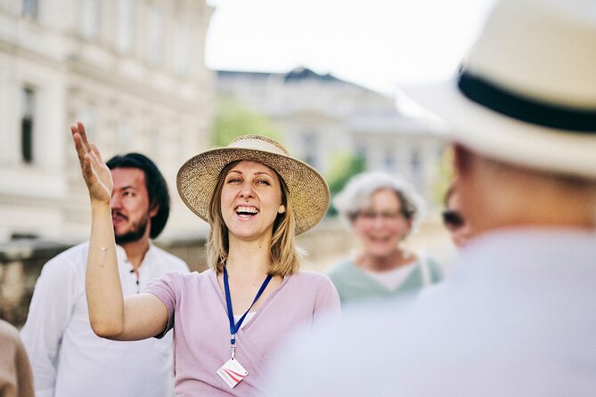 Gems of Vienna-Tour - Discovering Time-Travel Highlights
