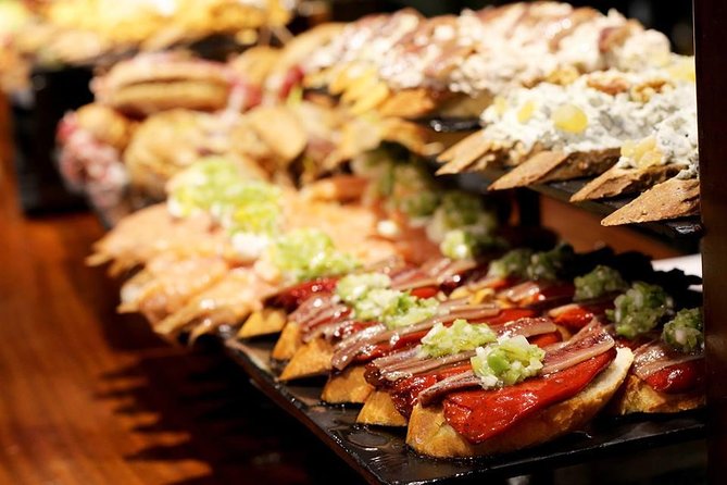 Get lost in the last classic pintxo taverns - Authenticity and Unique Selling Points