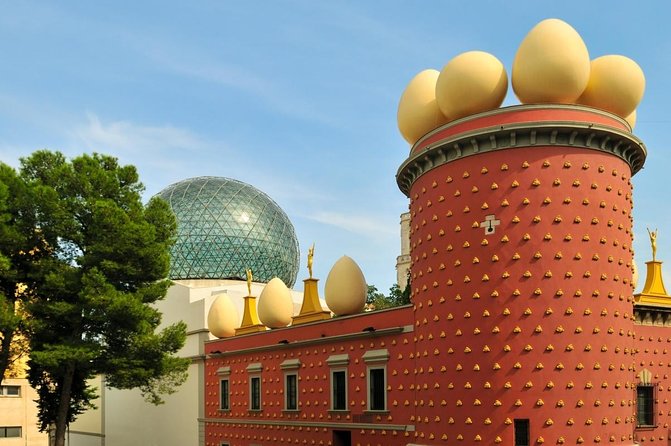 Girona & Dali Museum Small Group Tour with Pick-up from Barcelona - Transition to Figueres: Dalí’s Birthplace & Surrealist Masterpieces