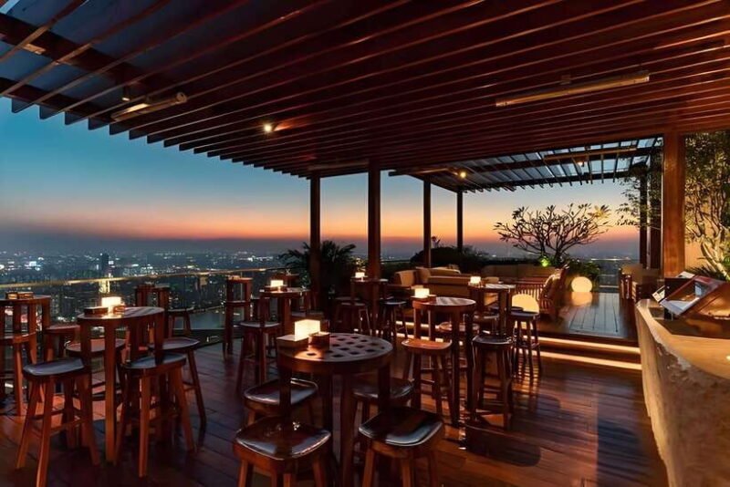 GuangZhou: 70 Floor RoofTop openair Bar, Sunset & Light Show - The Menu and Snacks