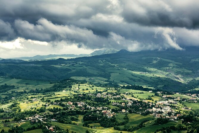 Guided Tour of San Marino at Sunset with aperitif included - Who Is This Tour Best For?