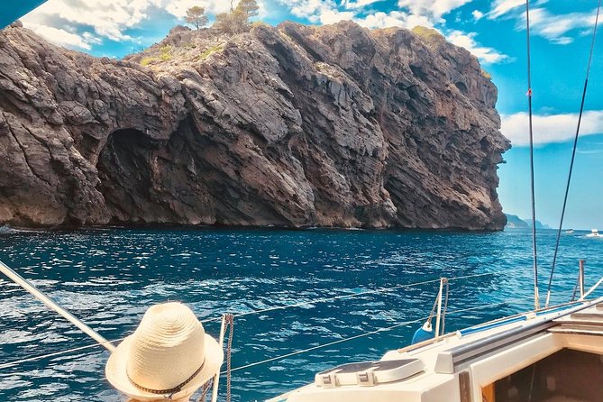 Half Day Sailing Excursion along the Coast with Sunset - Considering the Cost: Is It Worth It?