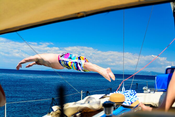Half Sailing Cruise to secret bays (5 hours) - Who Would Love This Cruise?