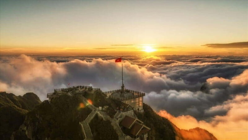 Hanoi: Private Tour Sapa 2 Days 1 Nights w Hotel 5-stars - The Climax: Fansipan Peak and Panoramic Views