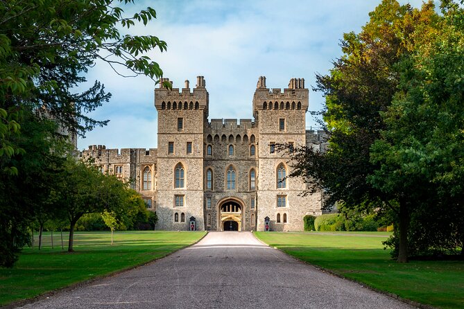 Heritage and Majesty: Private Full-Day Tour from Southampton - Who Will Love This Tour?