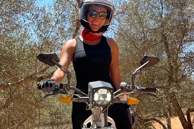 Hills & Thrills: 4 Hr Fonte da Benémola Electric Motorbike Tour - What to Expect from the Experience