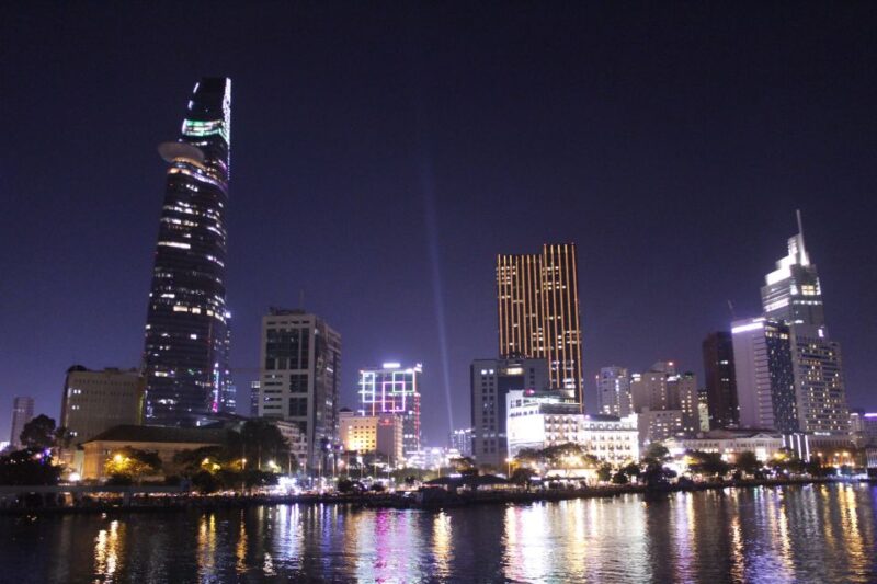 Ho Chi Minh: Evening Cultural Experience - What Makes This Tour Stand Out?