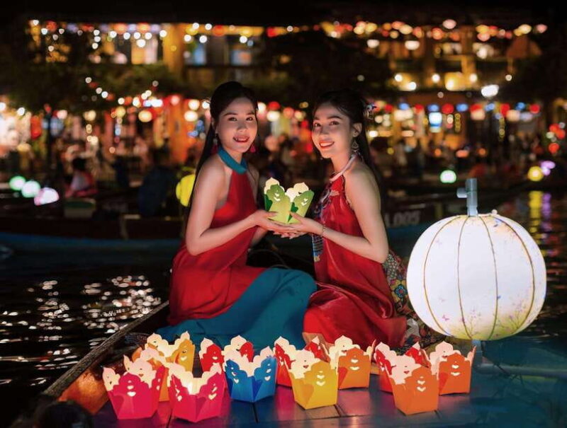 Hoi An Street Food & Ride Boat To Release Lantern On River - Authenticity and Overall Value