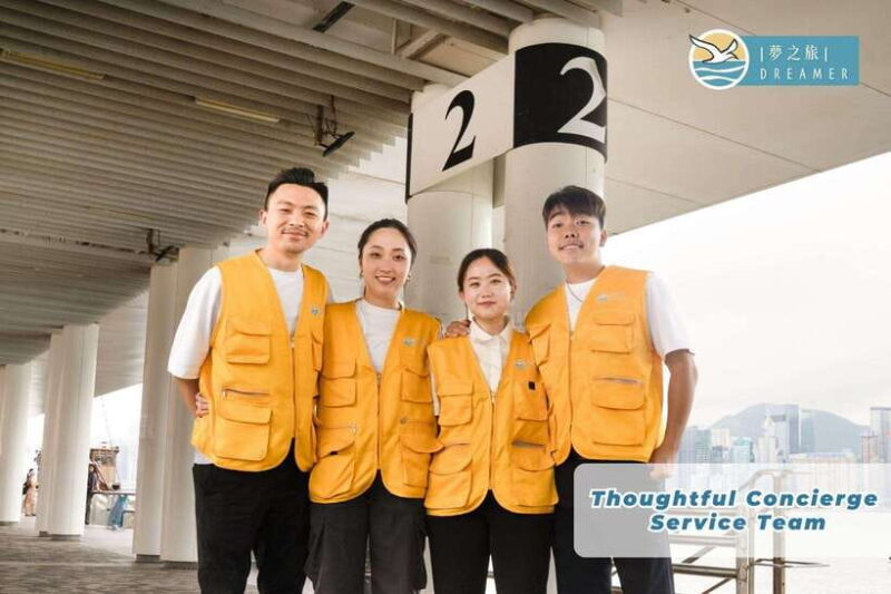 Hong Kong: Victoria Harbour Cruise with Live Tour and Photos - What to Expect from the Itinerary