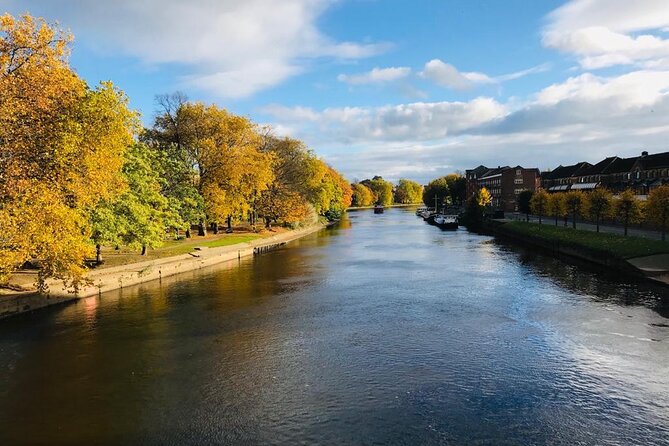 J & M York City Walking Tours - Uncovering the Heart of York: Streets and Hidden Corners