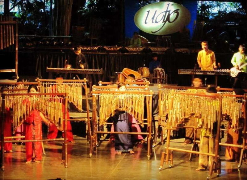 JAKARTA : JAVA TOURS TO BANDUNG/YOGYAKARTA/BROMO/IJEN - What to Expect from the Journey