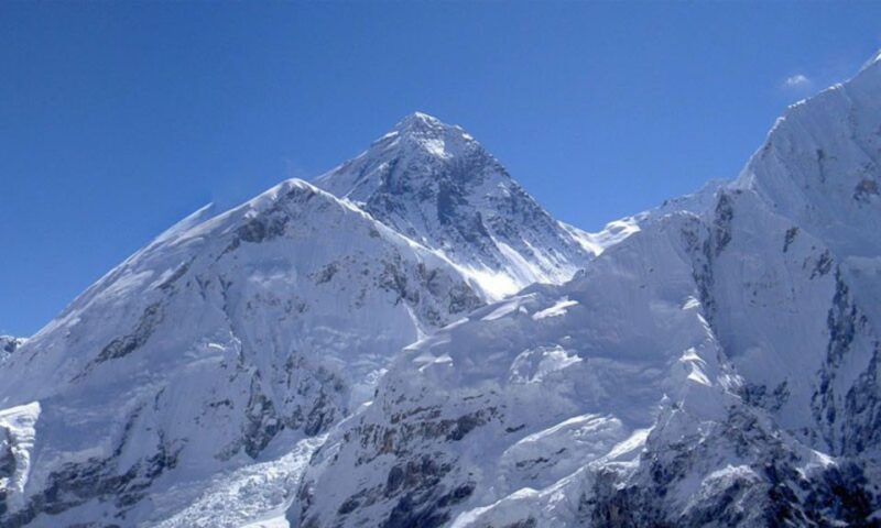 Kathmandu: Everest Base Camp Helicopter Tour with Landings - What Makes This Tour Stand Out