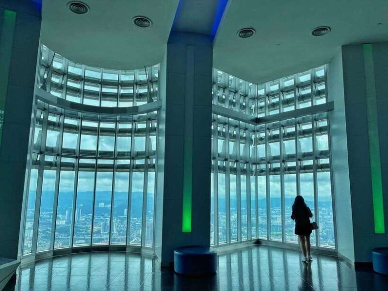 Kuala Lumpur: Petronas Twin Towers Entry E-Ticket - Booking and Entry: How the Process Works