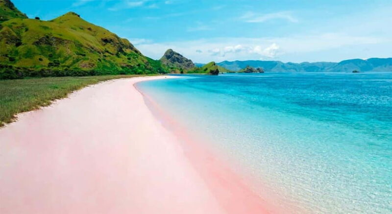 Labuan Bajo: Komodo Private Day Trip with Snorkeling - Pink Beach: A Visual Feast
