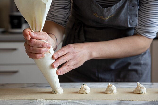 Learn how to make fresh pasta or Sardinian desserts from Vero Local - An In-Depth Look at the Experience