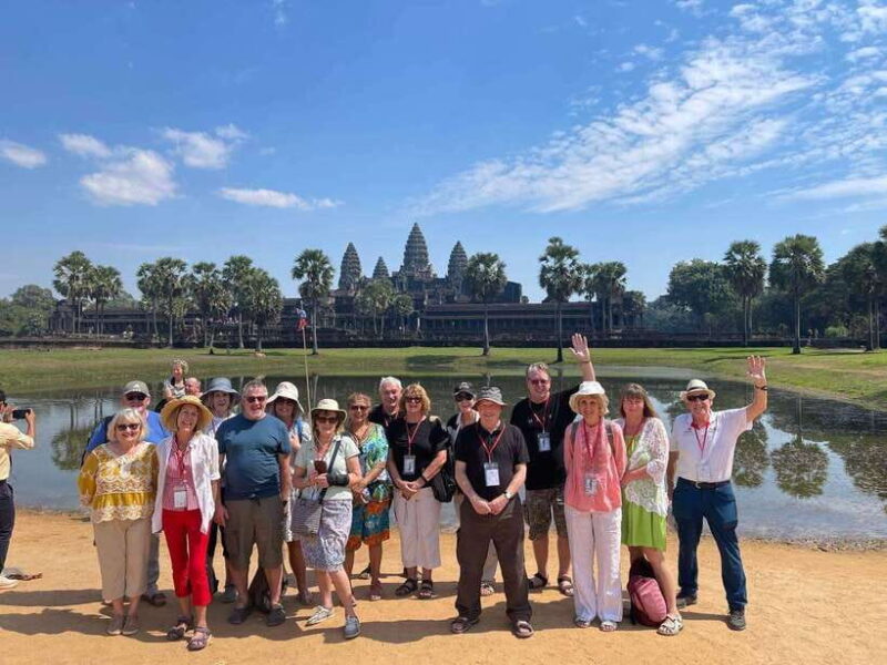 Local French Speaking Guide for Angkor Wat Day Tour - Why Choose This Tour?