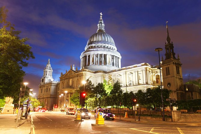London Sights and Sounds on Christmas Day Afternoon Guided Tour - The Sum Up