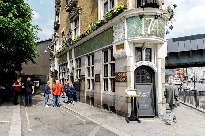 London Small Group Tour of Historical Pubs - Authentic Experiences and Authentic Pubs
